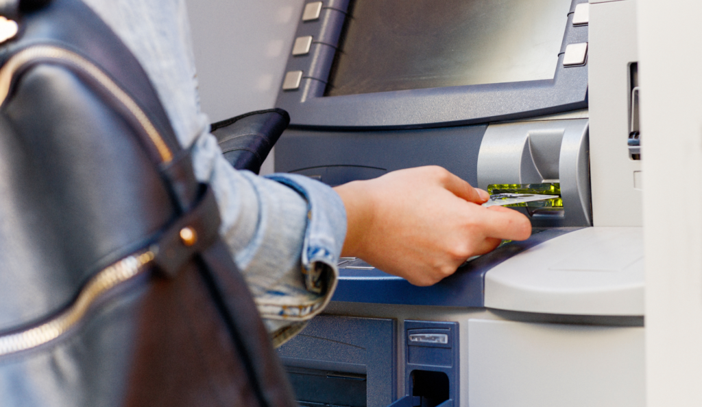 Truist Bank $400 Business Checking Bonus - Ends 10/29/25